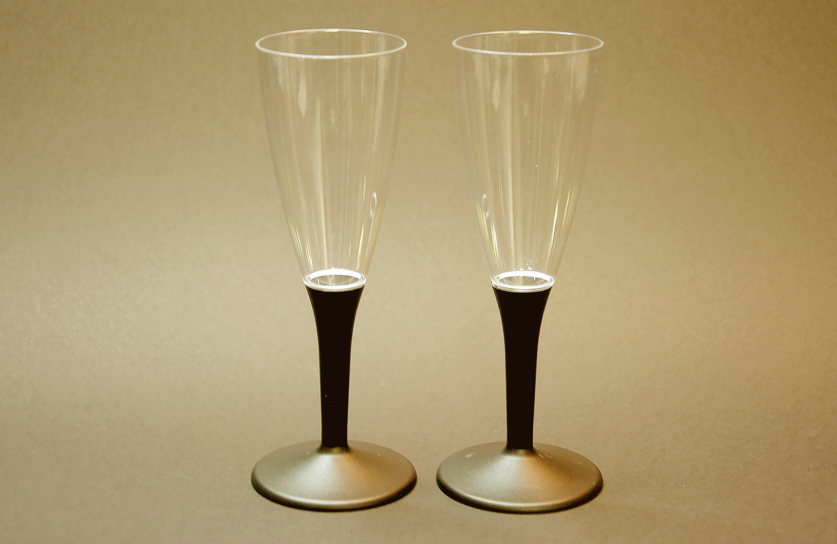 Conical Flute Cup 125ml- PS box 200 unitsChampagne Cups